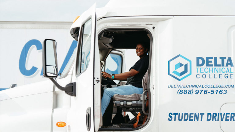 16-Day CDL Training Course in Mississippi