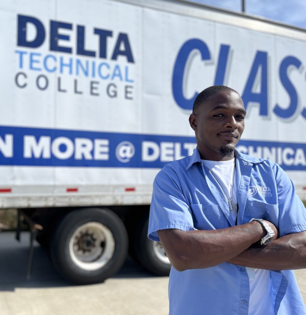 16-Day CDL Training Course in Mississippi